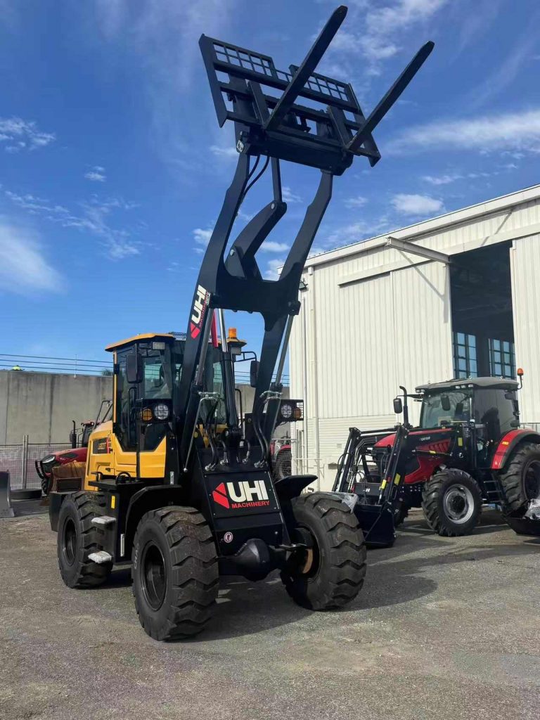 102HP LG822T 2T Lift Capacity Wheel Loader | UHI MACHINERY AU