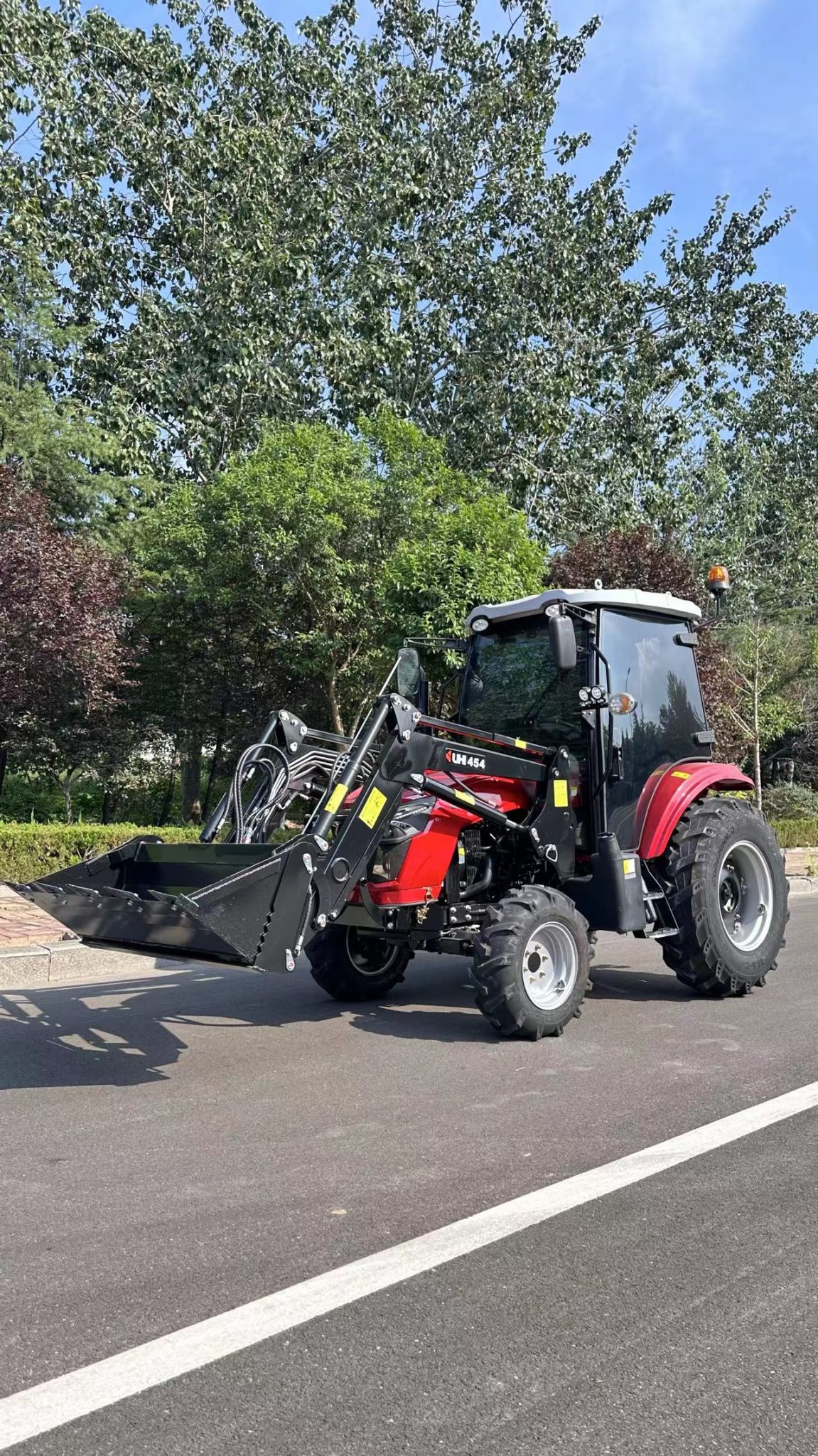 Standard Version 45HP T454-C TRACTOR WITH 3 Or 7 ATTACHMENTS | UHI ...