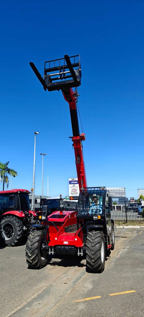SW735 Telehandler From UHI, (SW735) - UHI Machinery Aus