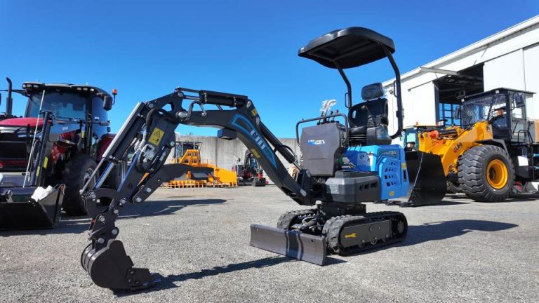 UME12EV All-Electric Mini Excavator From UHI, (UME12EV) - UHI Machinery Aus